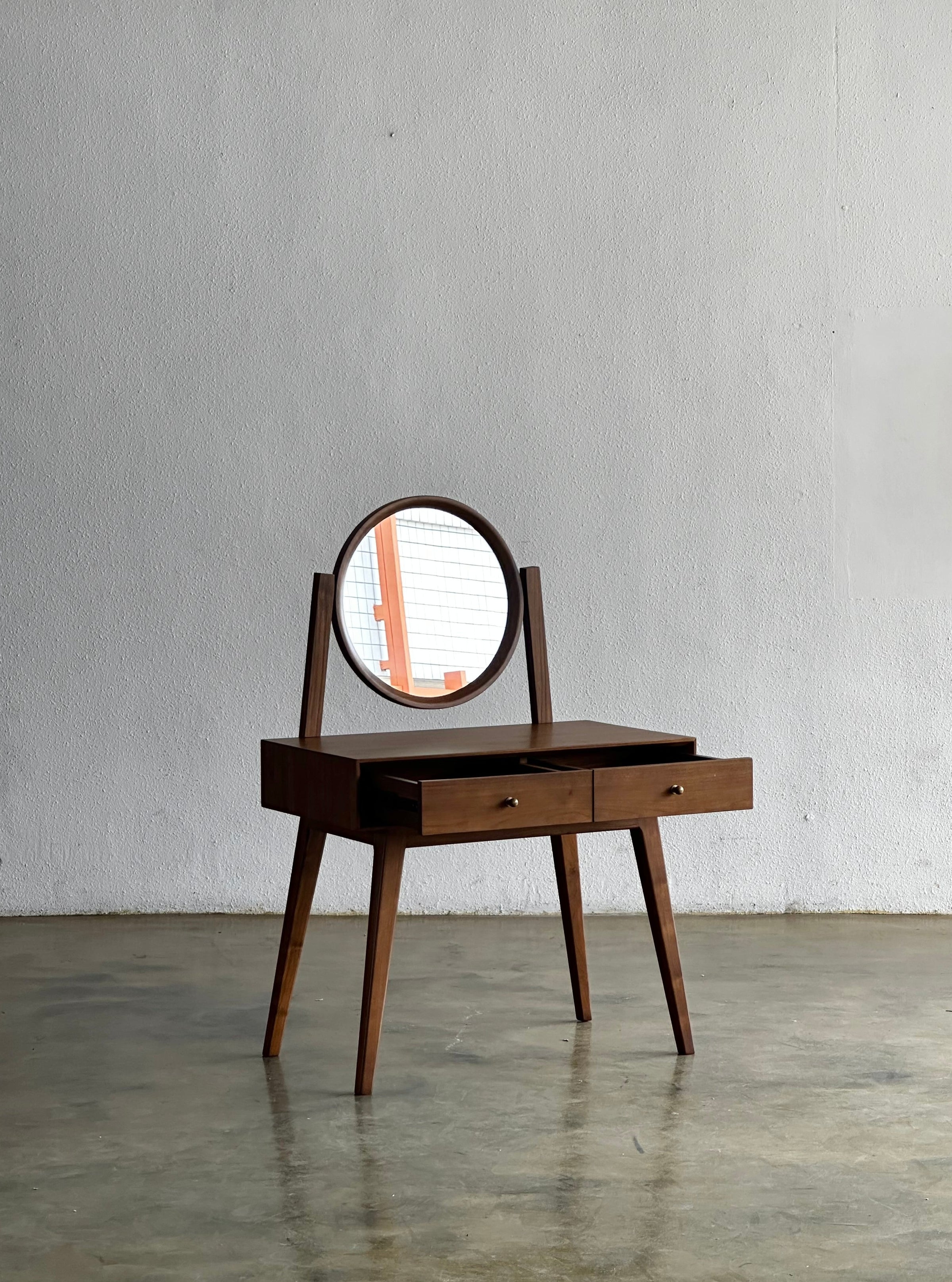 Dressing Table – Gamar Furniture