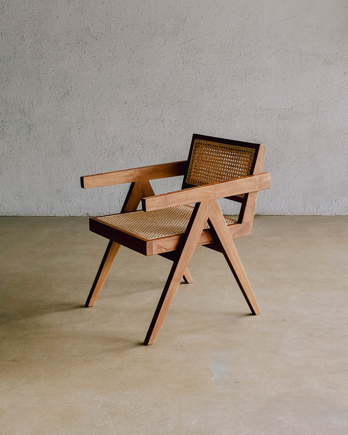 Armchairs – Gamar Furniture