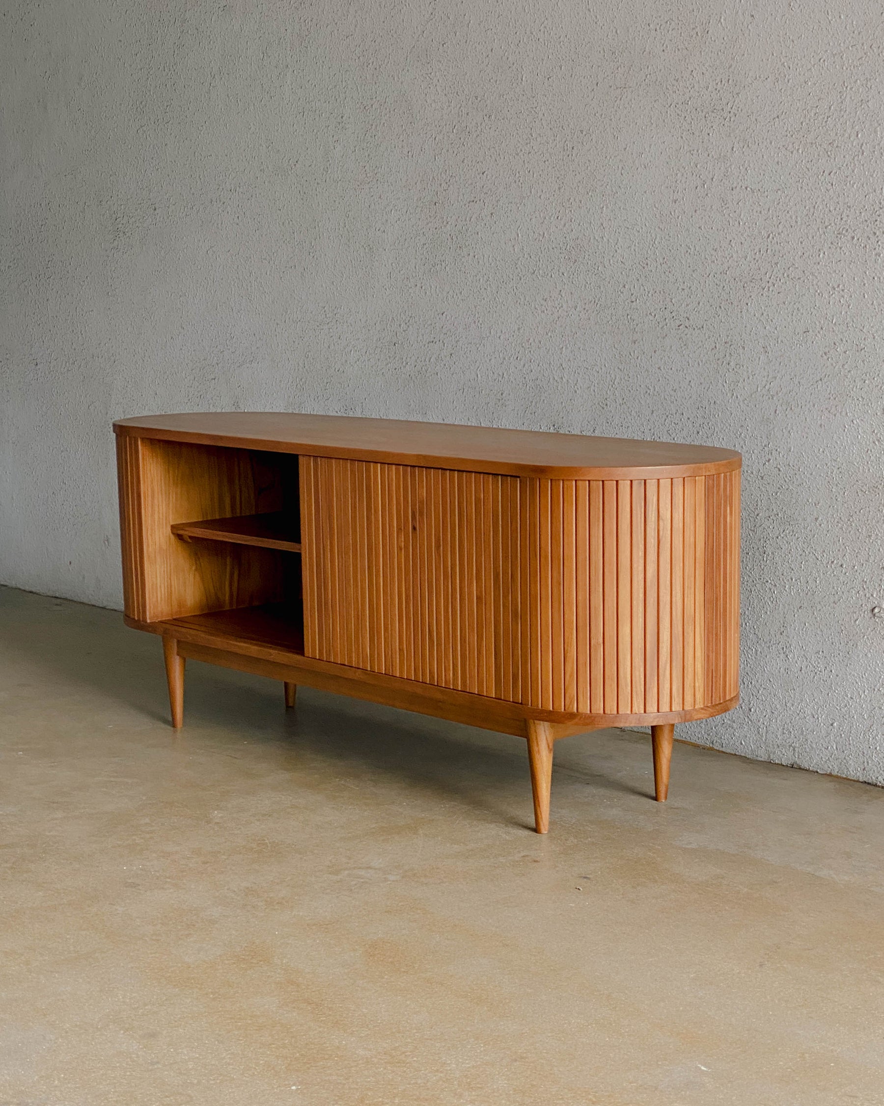 TV/Media Consoles – Gamar Furniture